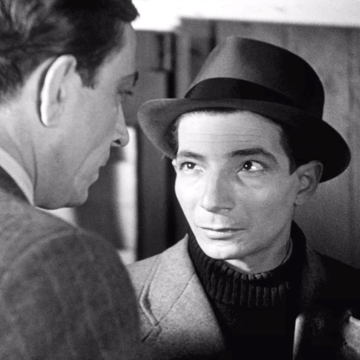 Δήμος Σταρένιος – Finos Film