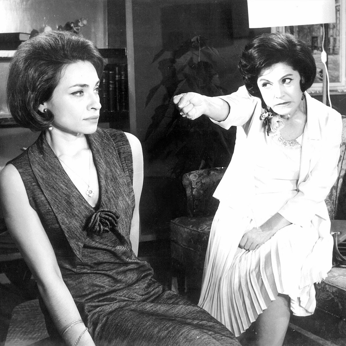 Ρένα Βλαχοπούλου – Finos Film